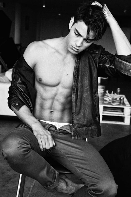 Scott Gardner By Louis Daniel Botha Vanity Teen 虚荣青年