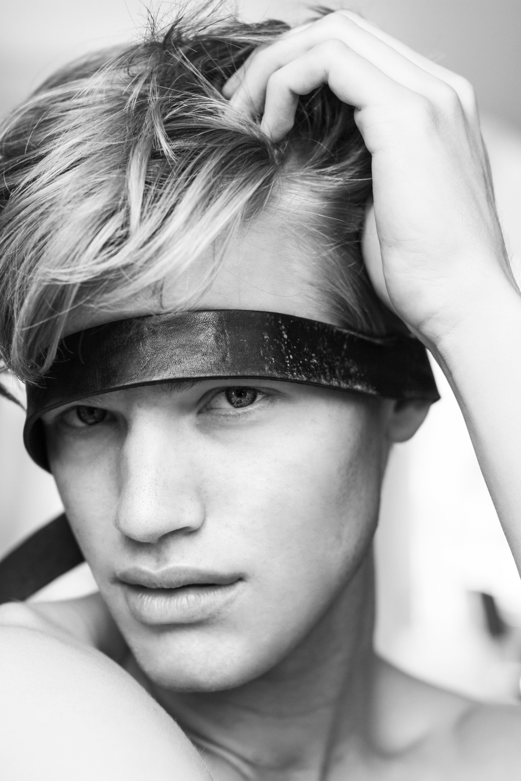 Robbie Davidson By Maxwell Poth Vanity Teen 虚荣青年