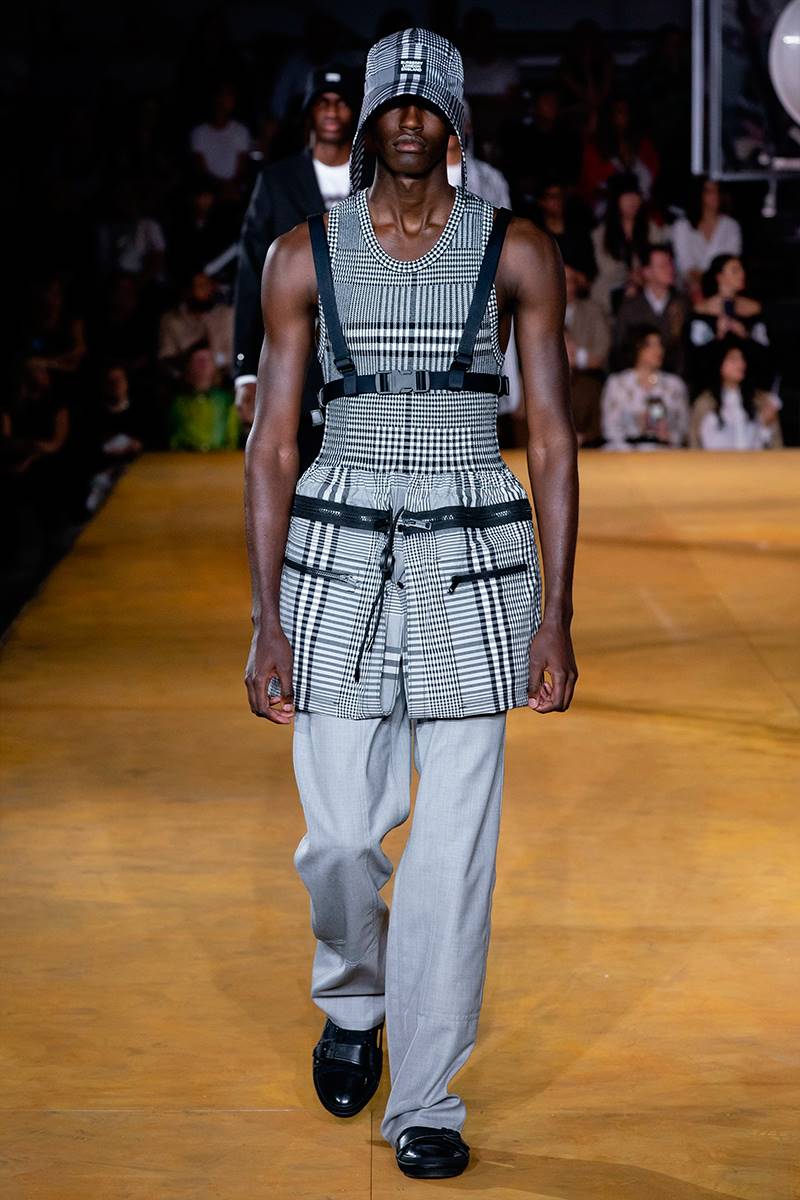 Burberry SS20 Vanity Teen 虚荣青年 Lifestyle & New Faces Magazine