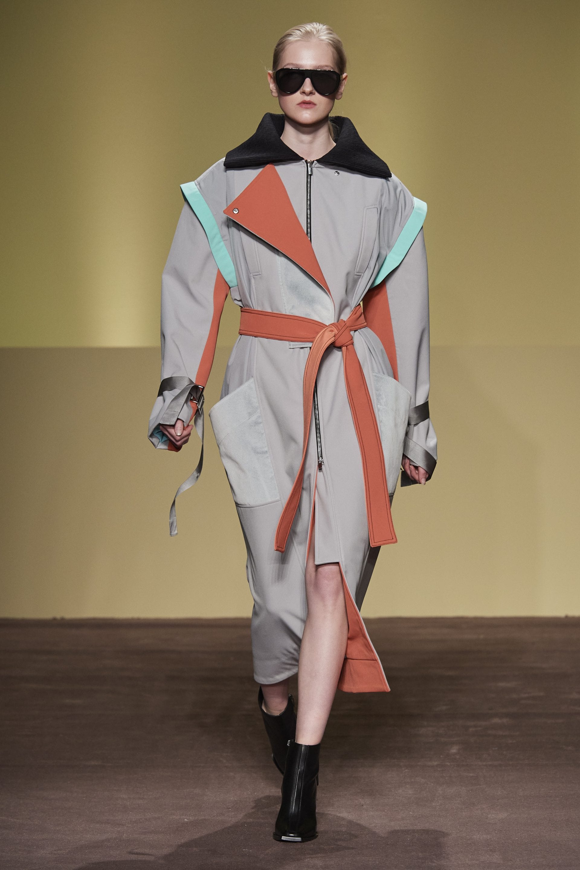 THEFOUR: Self-expression Through Garments Vanity Teen 虚荣青年 Lifestyle ...