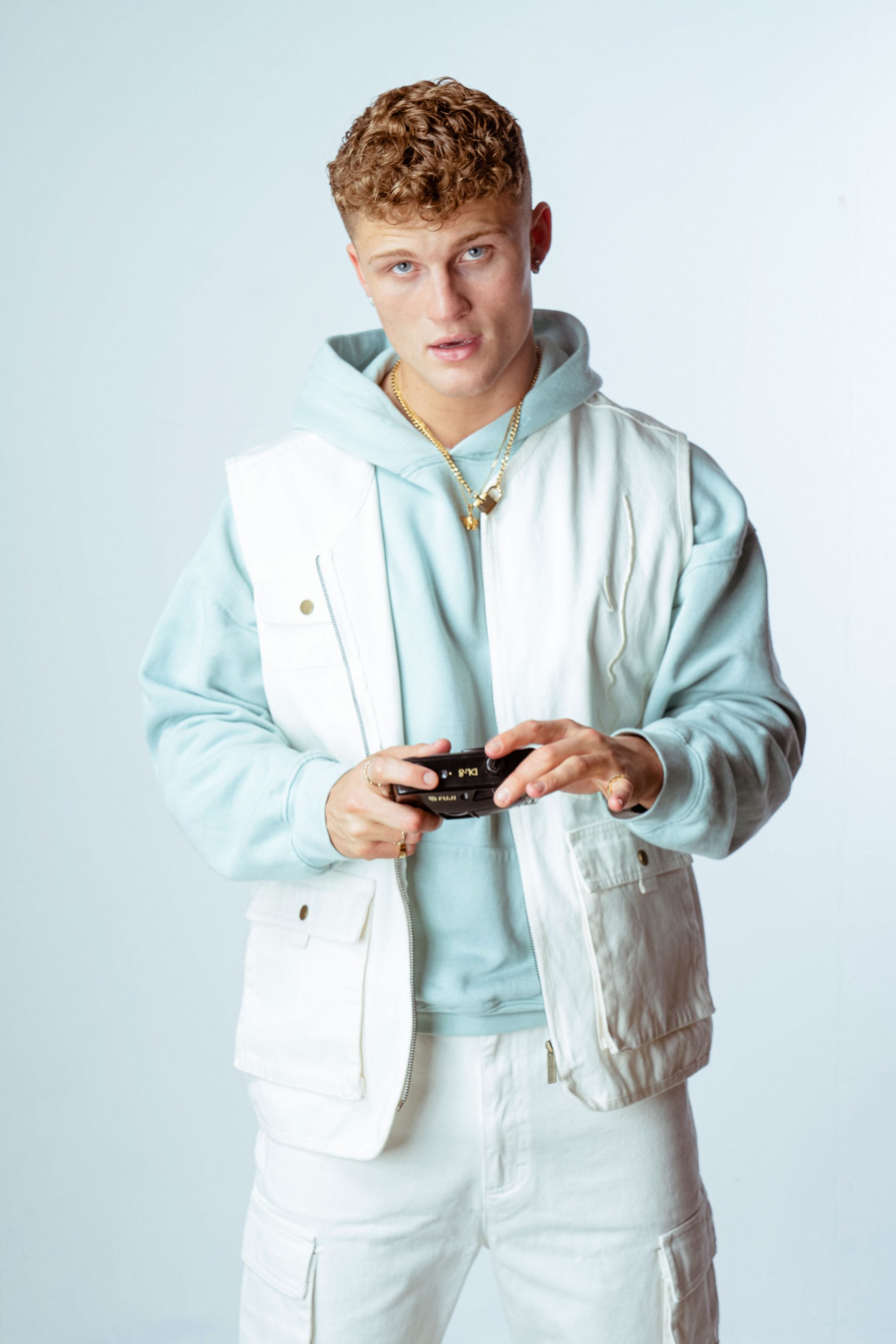 Zach Hartman By Myles Logan Vanity Teen 虚荣青年 Lifestyle & New Faces Magazine