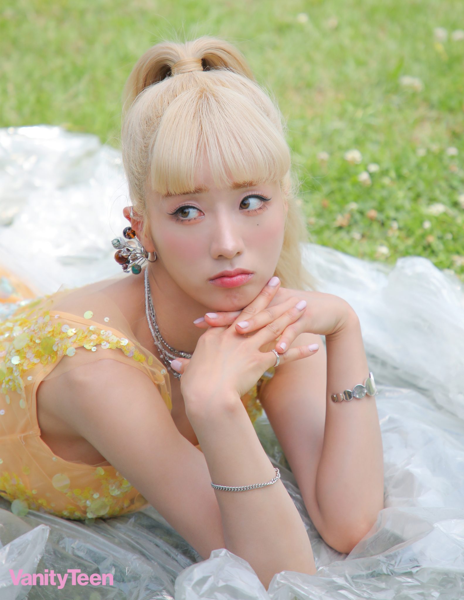 CHOBOM: The Ultimate Pop Duo Vanity Teen 虚荣青年