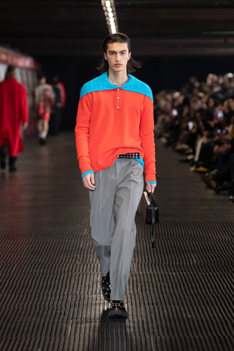 MSGM Unveils Its 2024 Autumn/Winter Collection In A Unique Subway ...