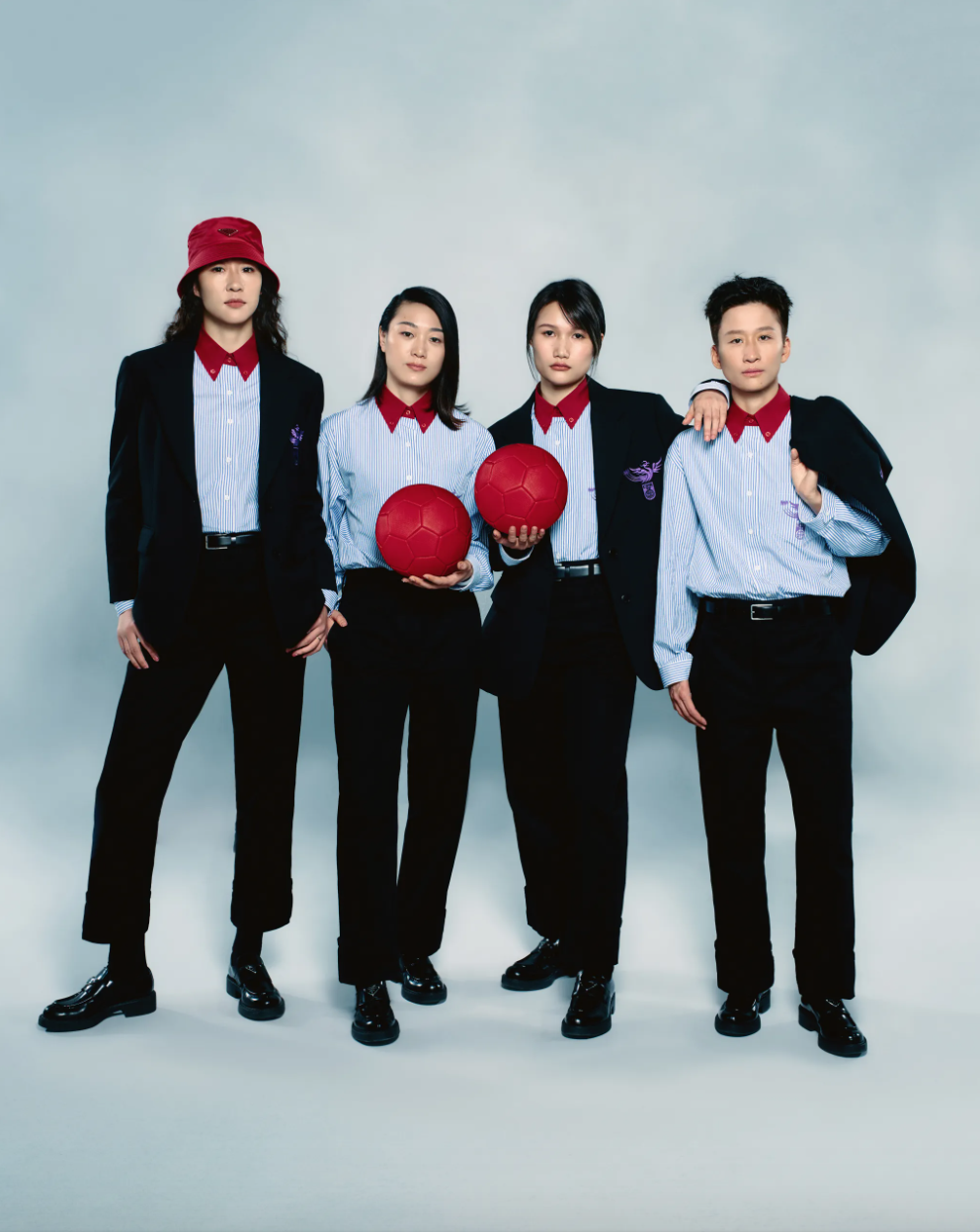 PRADA Unveils New Uniforms For Chinese Women's Soccer Team Vanity Teen 虚荣青年