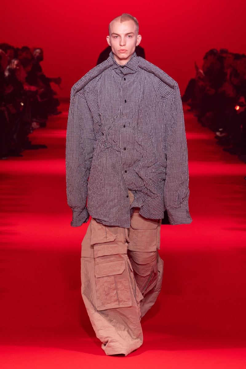 Paris Fashion Week 24 Sees VETEMENTS Making A Triumphant Return Vanity ...